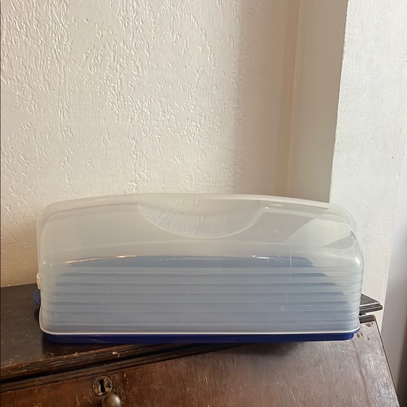 Tupperware | Kitchen | Tupperware Blue Cupcake Carrier | Poshmark